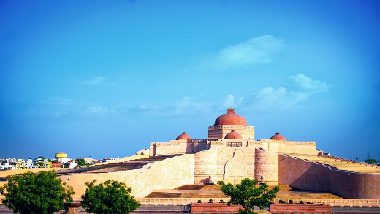 Top 19 Famous Tourist Places In Uttar Pradesh (2022) Travel Guide