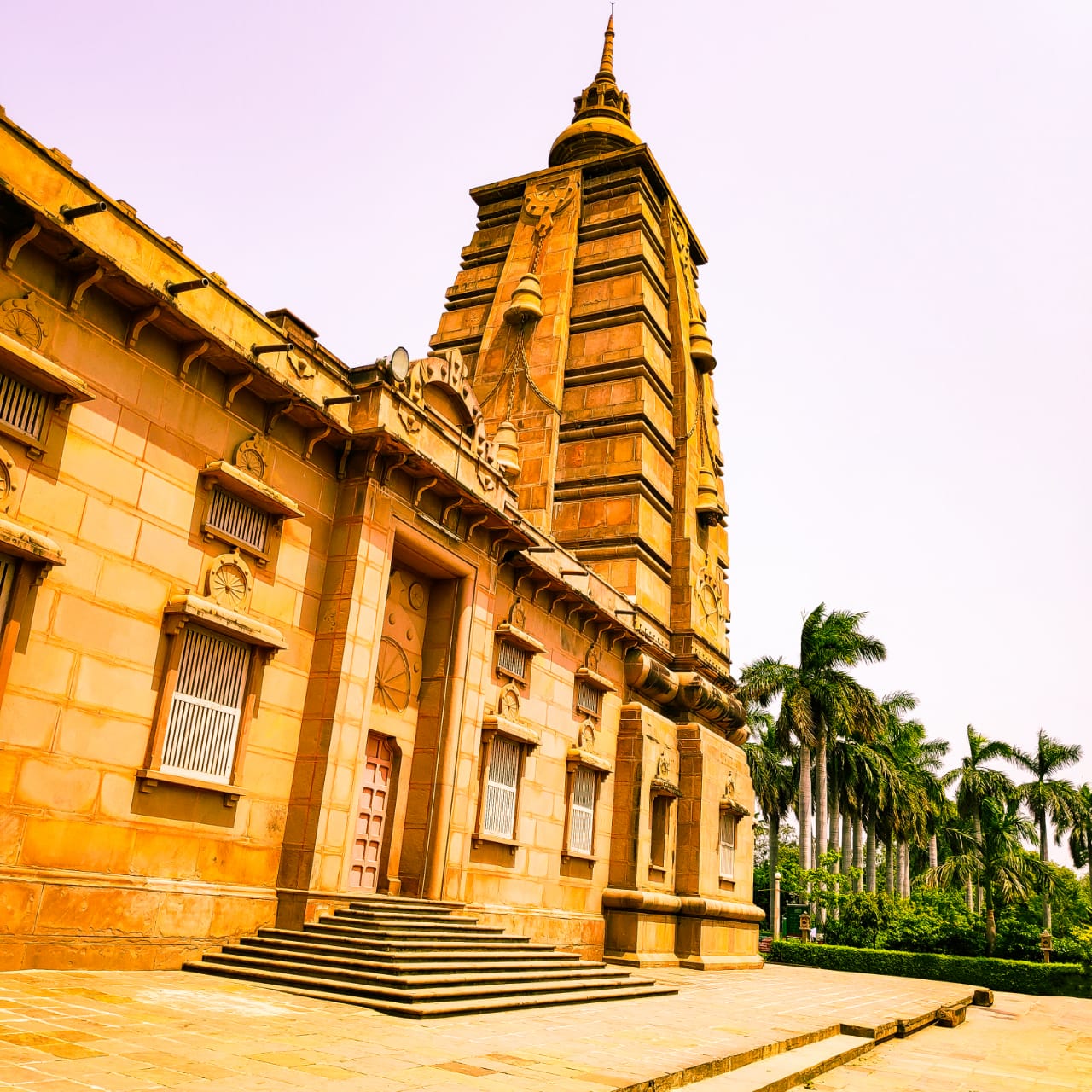 Top 19 Famous Tourist Places In Uttar Pradesh (2022) Travel Guide